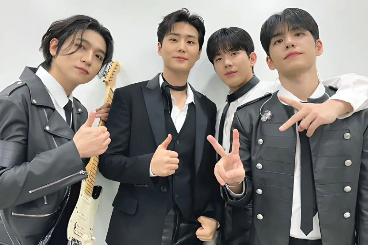 Sebelum gelar Konser di Indonesia, Kelompok Band Day6 Rilis Mini Album ...